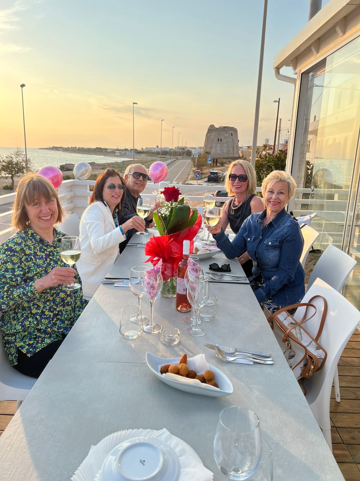 l’attrice IIka Hartikainen sceglie Torre Mozza per le sue vacanze - Ozanews